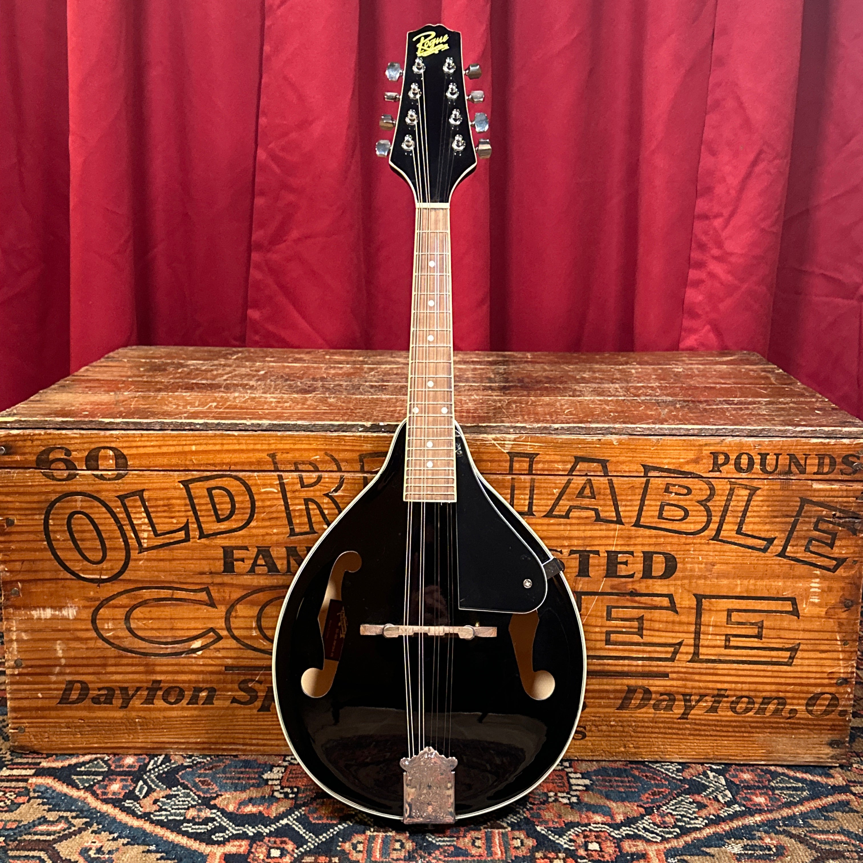 Rogue A-Style Mandolin Black RM-100A – Drugan's Drums & Guitars