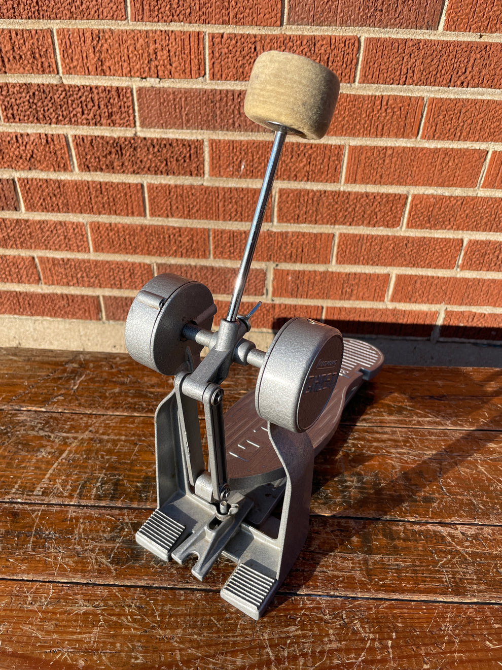 Vintage Ludwig Ghost Bass Drum Pedal 8th Edition – Drugan's Drums & Guitars