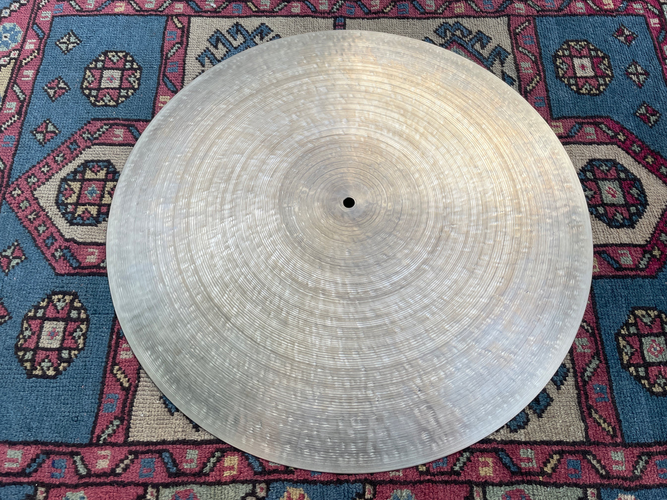 22" Masterwork Jazz Master Flat Ride Cymbal Turkish Hand Hammered 3340 ...