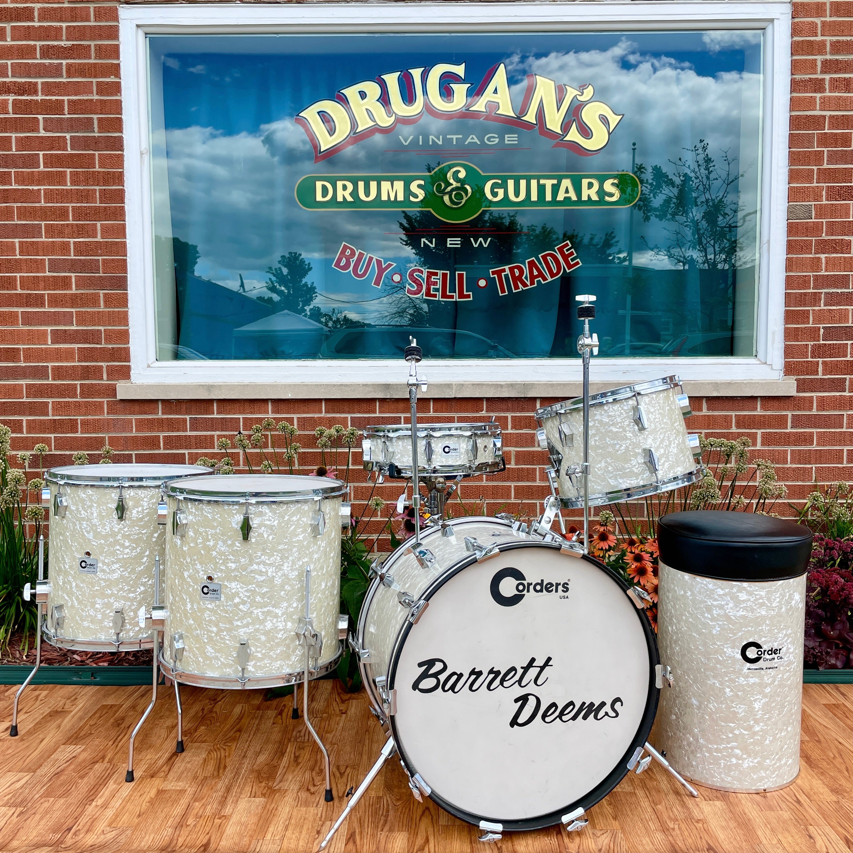 Barrett Deems Corder Fibes Drum Set White Marine Pearl w/Snare/Caniste ...