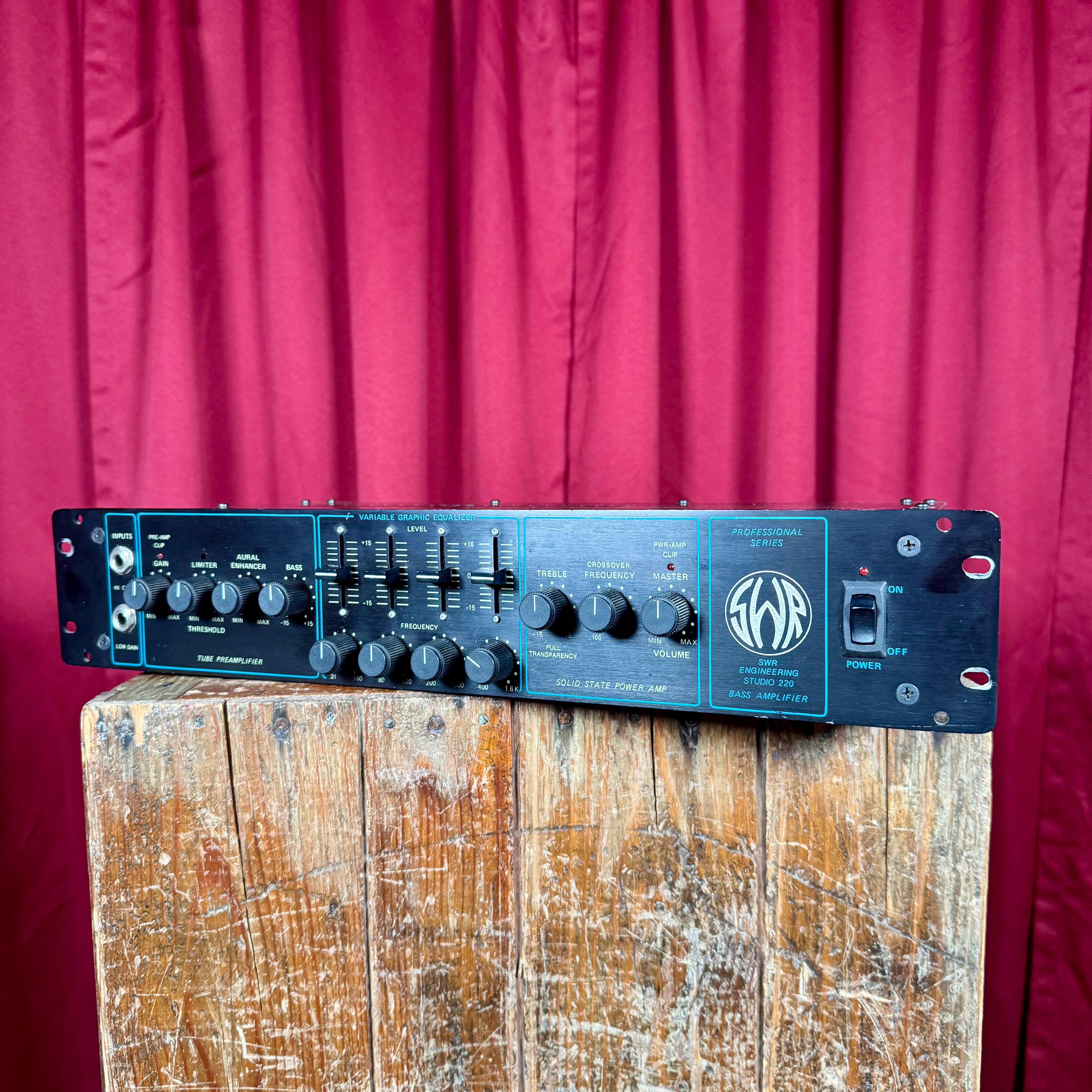 1990s SWR Professional Series Studio 220 Bass Amplifier Head 220 Watts ...