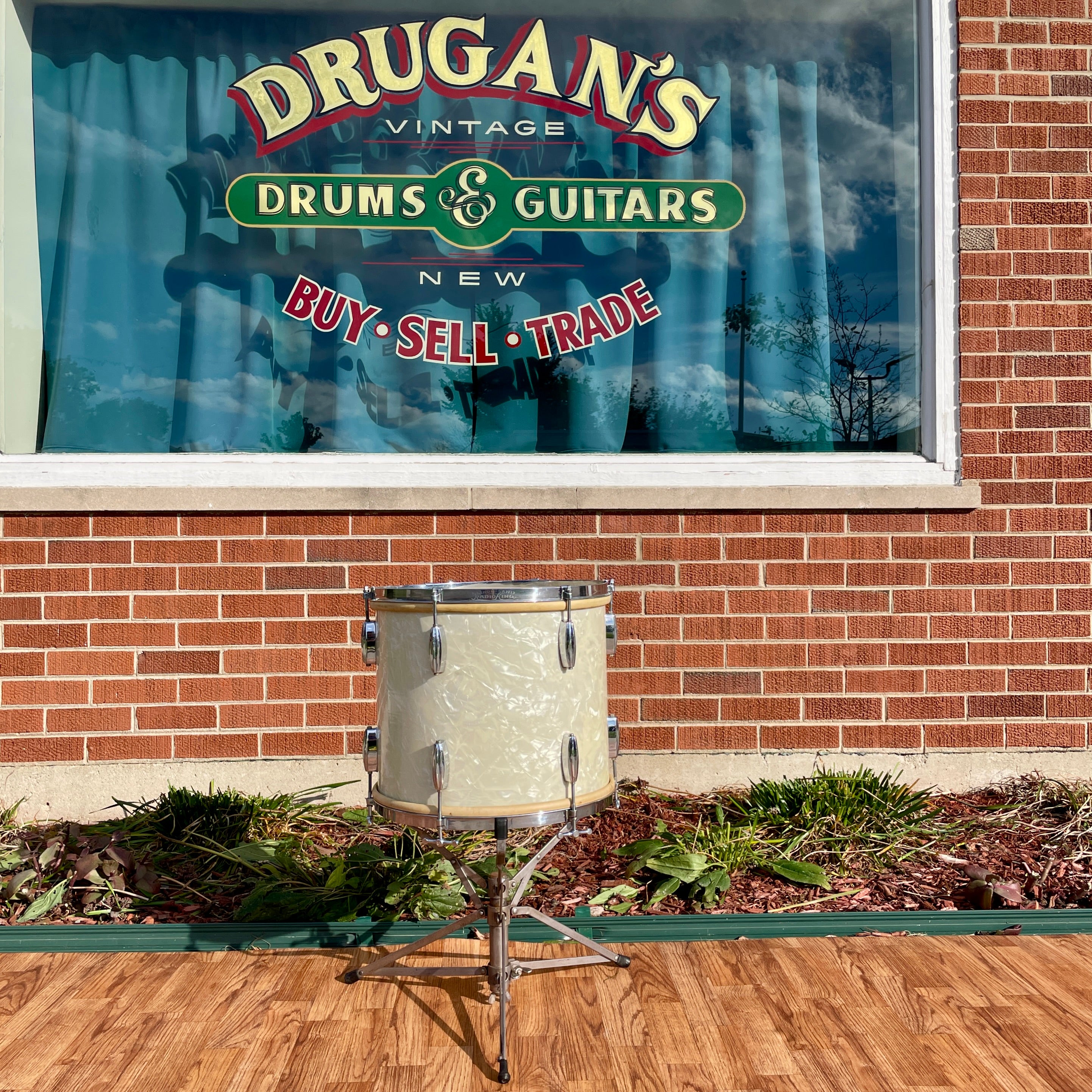1930s Slingerland Barrett Deems 12x14 Radio King Tom Drum White Marine ...