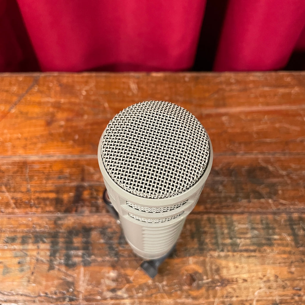Electro-Voice RE20 Broadcasting Vocal Microphone EV w/ Box – Drugan's ...