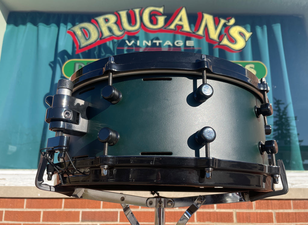 Trick 5x14 RPM Vented Aluminum Snare Drum Green & Black w/ GS007 Throw ...