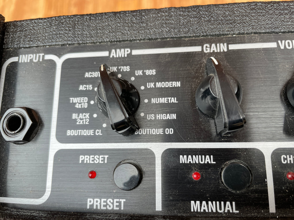 Vox AD30VT Valvetronix Guitar Combo Amplifier w/ Effects – Drugan's ...