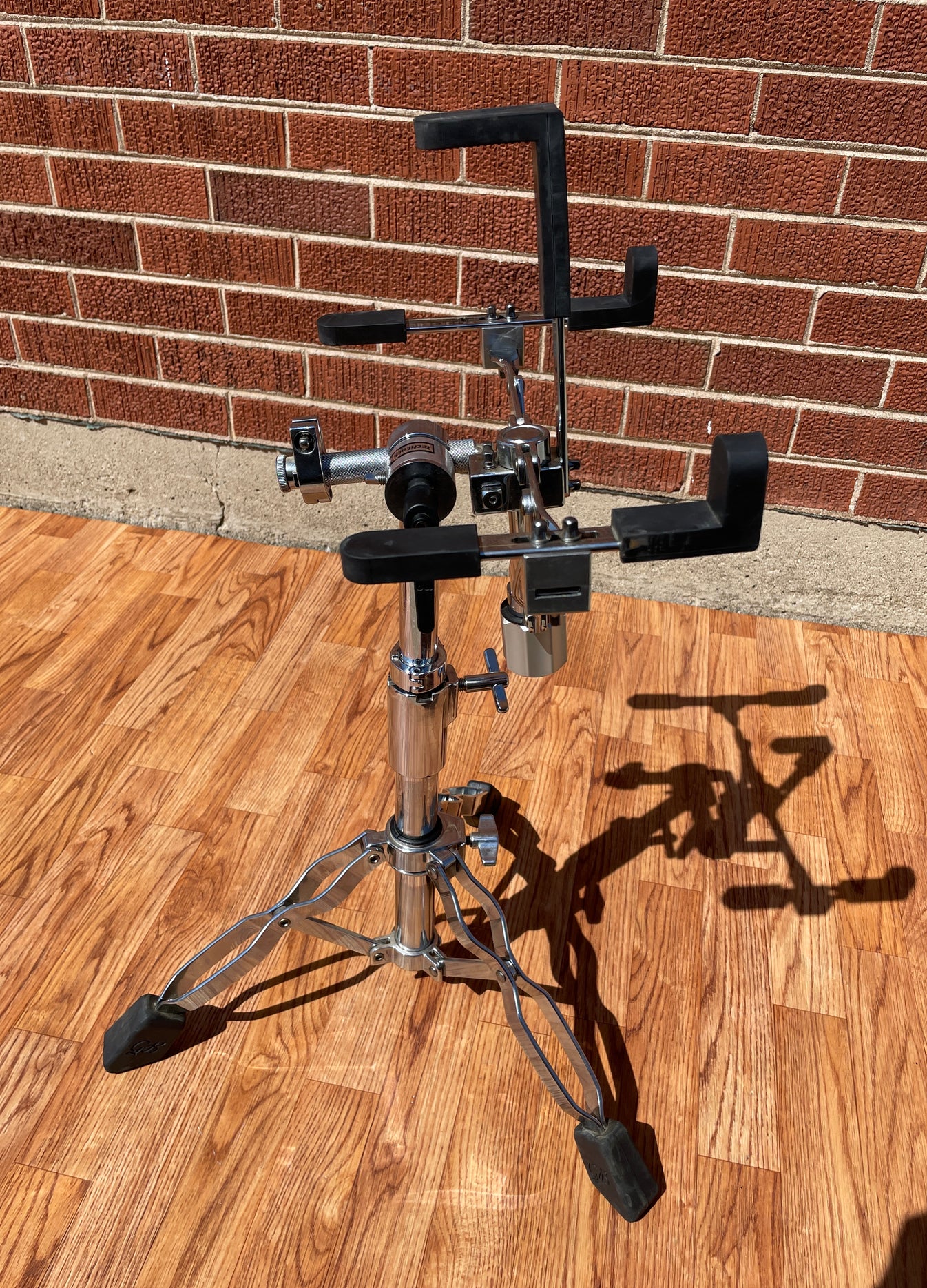 Gon Bops 3 Series Low Bongo Stand – Drugan's Drums & Guitars