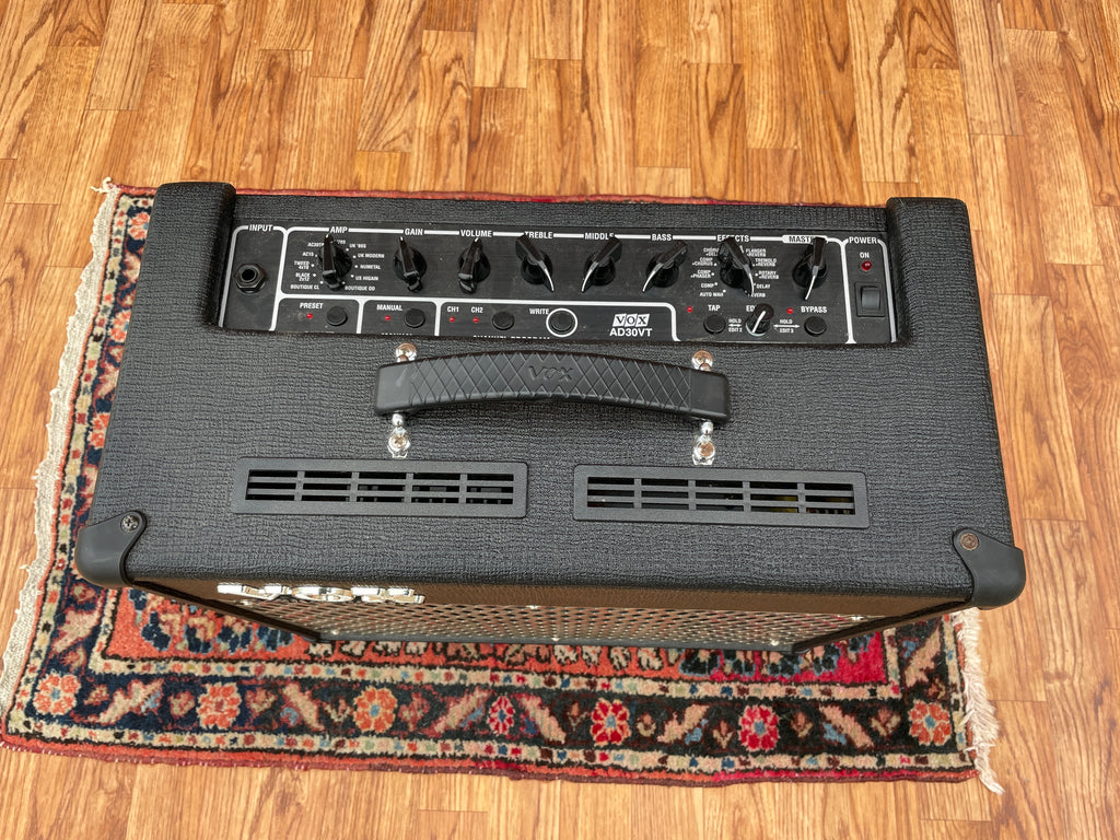 Vox AD30VT Valvetronix Guitar Combo Amplifier w/ Effects – Drugan's ...