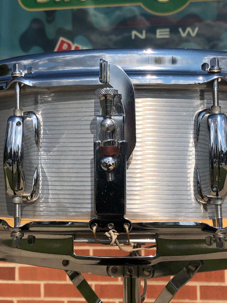 1970s Slingerland No. 140 5x14 Ribbed Aluminum Snare Drum – Drugan's ...
